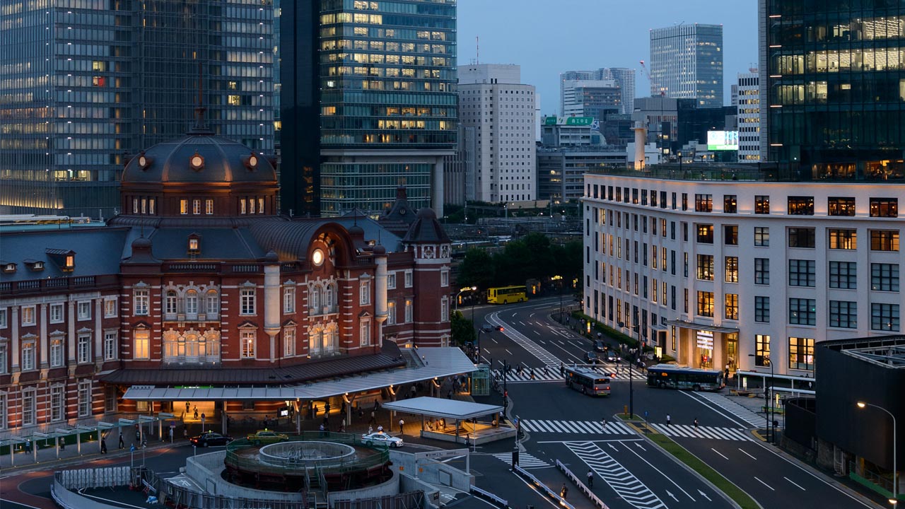 Tokyo station, Marunouchi side - TokyoStreetView